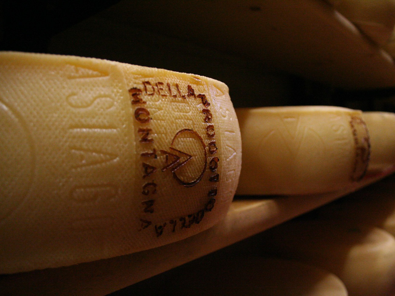 Formaggio Asiago DOP - Altopiano di Asiago 7 Comuni